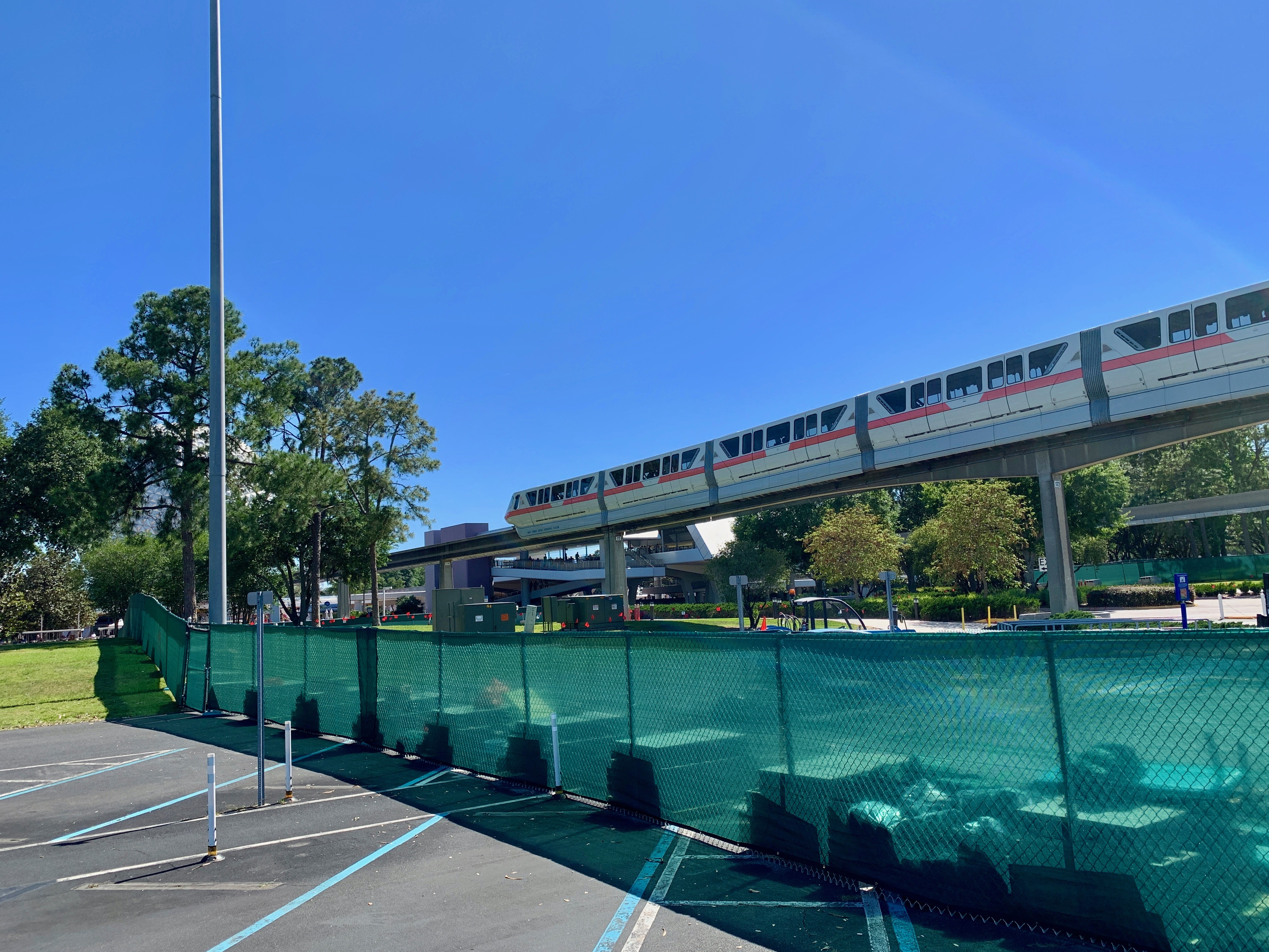 Photo Update - Epcot Entrance and International Gateway Construction ...