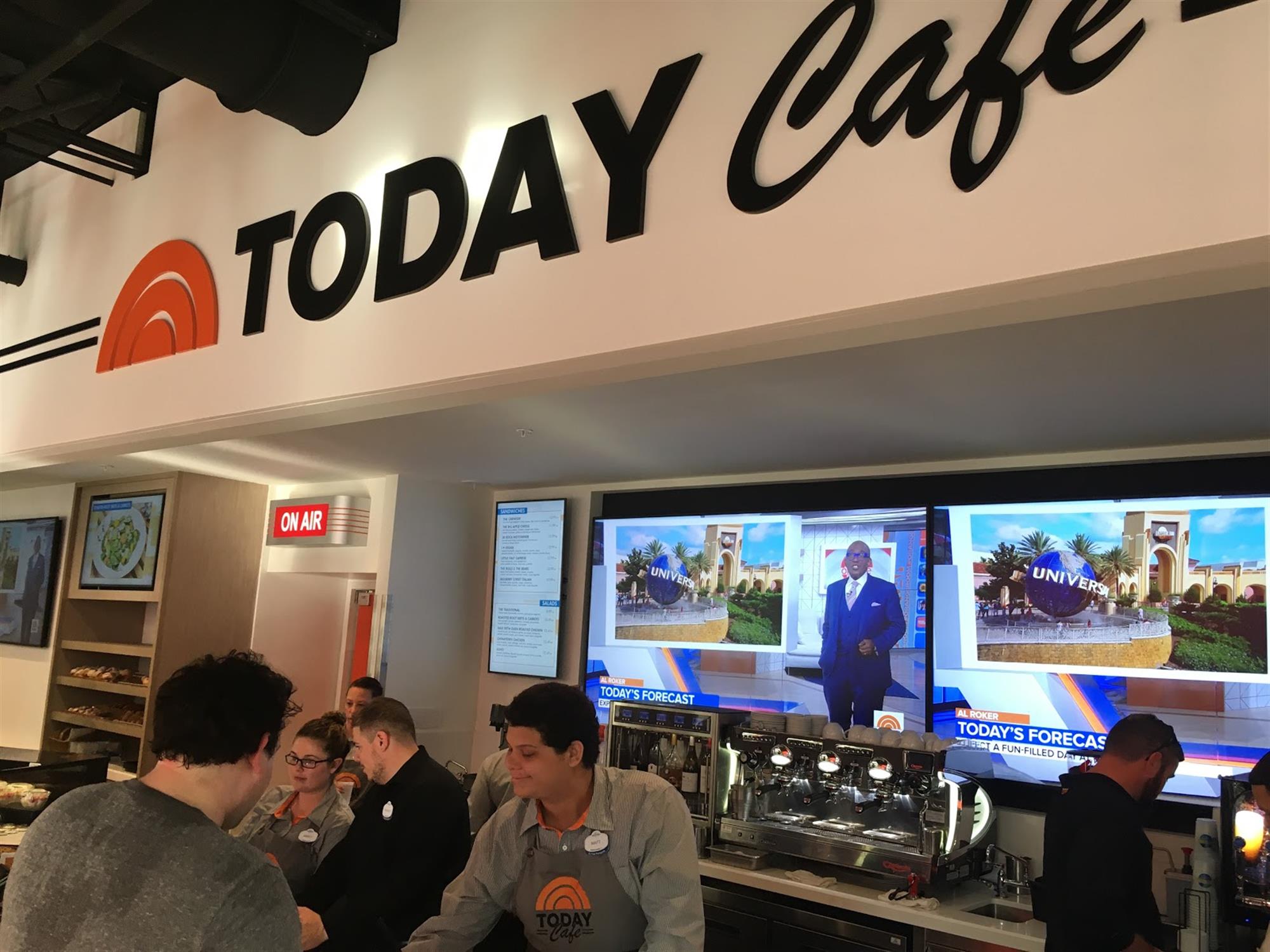 Review: The TODAY Cafe at Universal Studios Florida - LaughingPlace.com