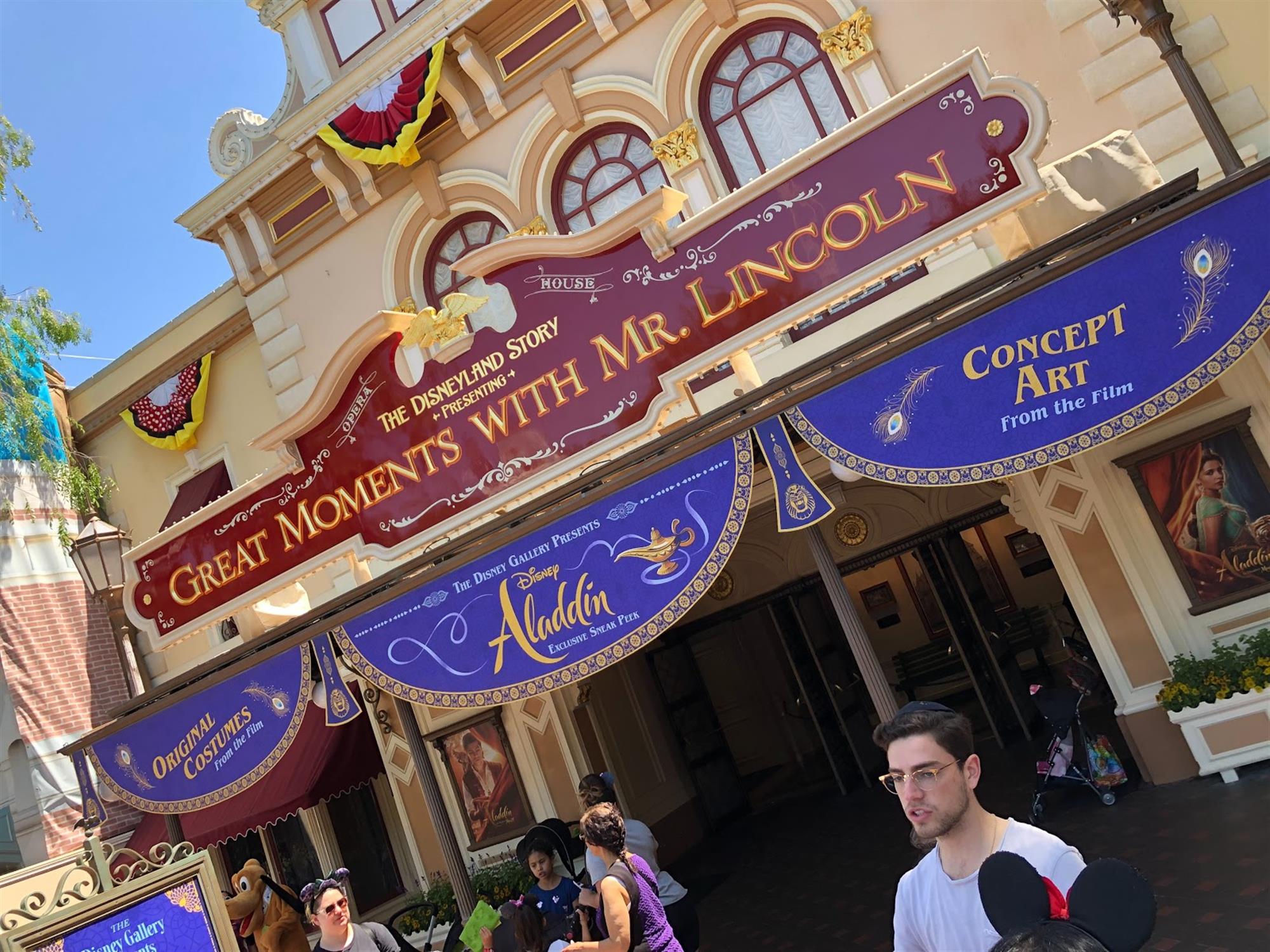 Video: "Aladdin" Sneak Peek Arrives at Disneyland's with Props ...