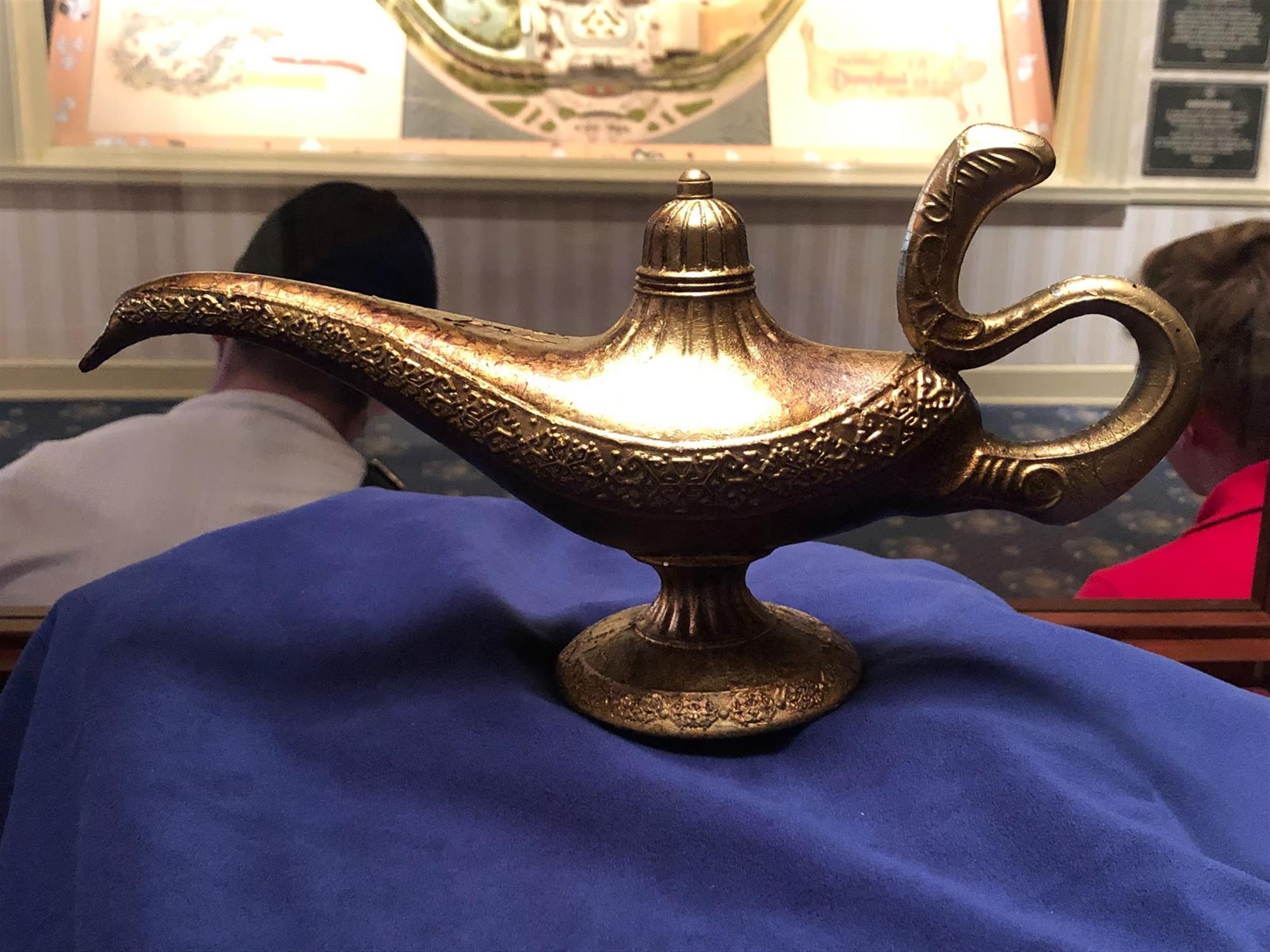 Video: "Aladdin" Sneak Peek Arrives at Disneyland's with Props ...