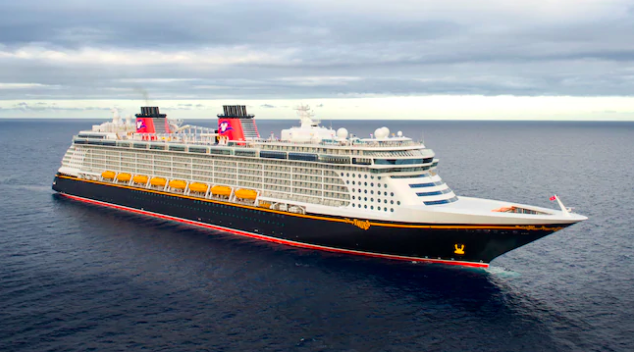 Disney Cruise Line Testing Free Messaging Service on Disney Fantasy