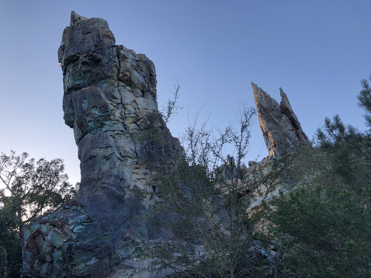 Learning the Lingo of Batuu—Phrases to Know at Star Wars Galaxy's Edge
