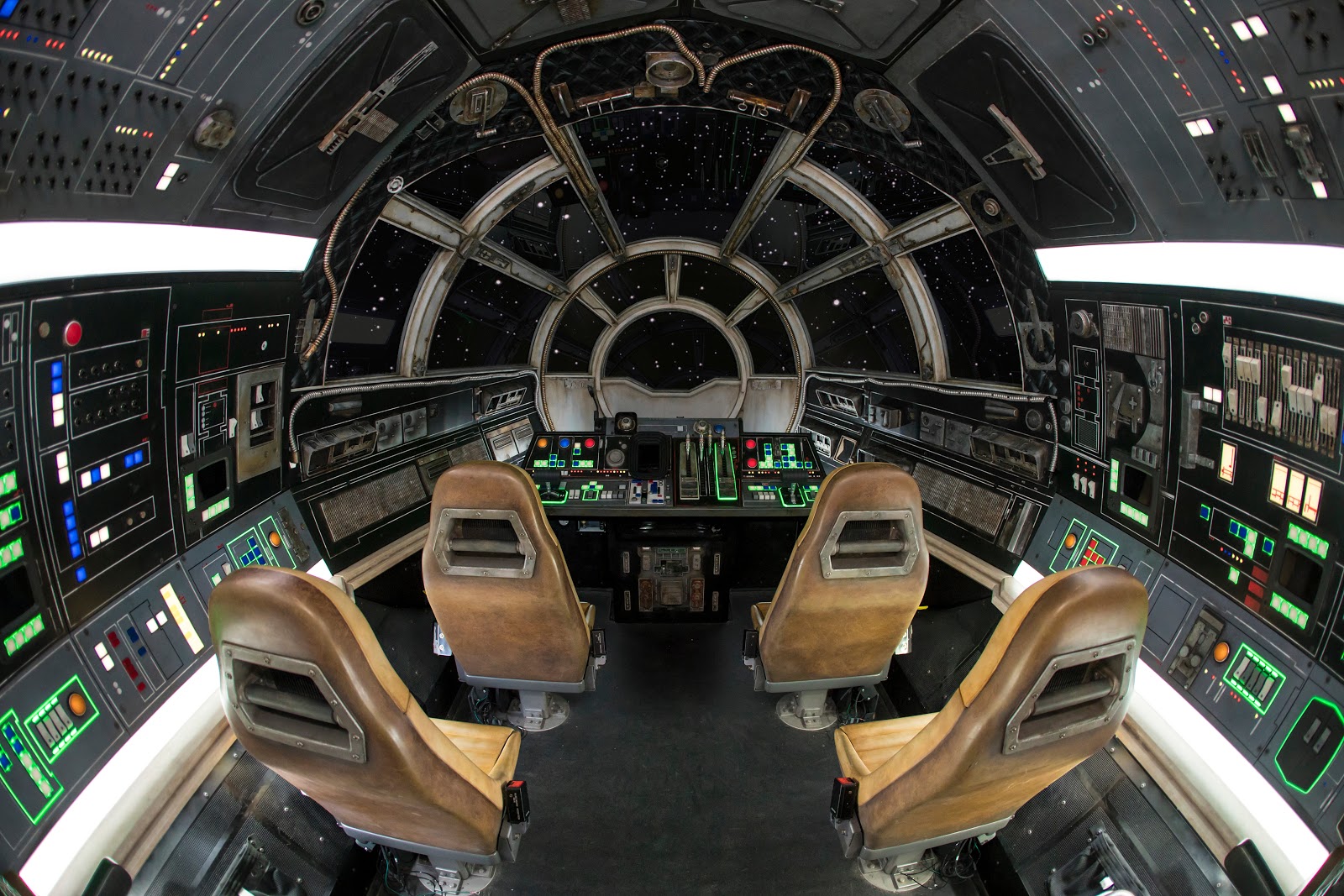 Review - Millennium Falcon: Smugglers Run is a Fun, Interactive Flight ...