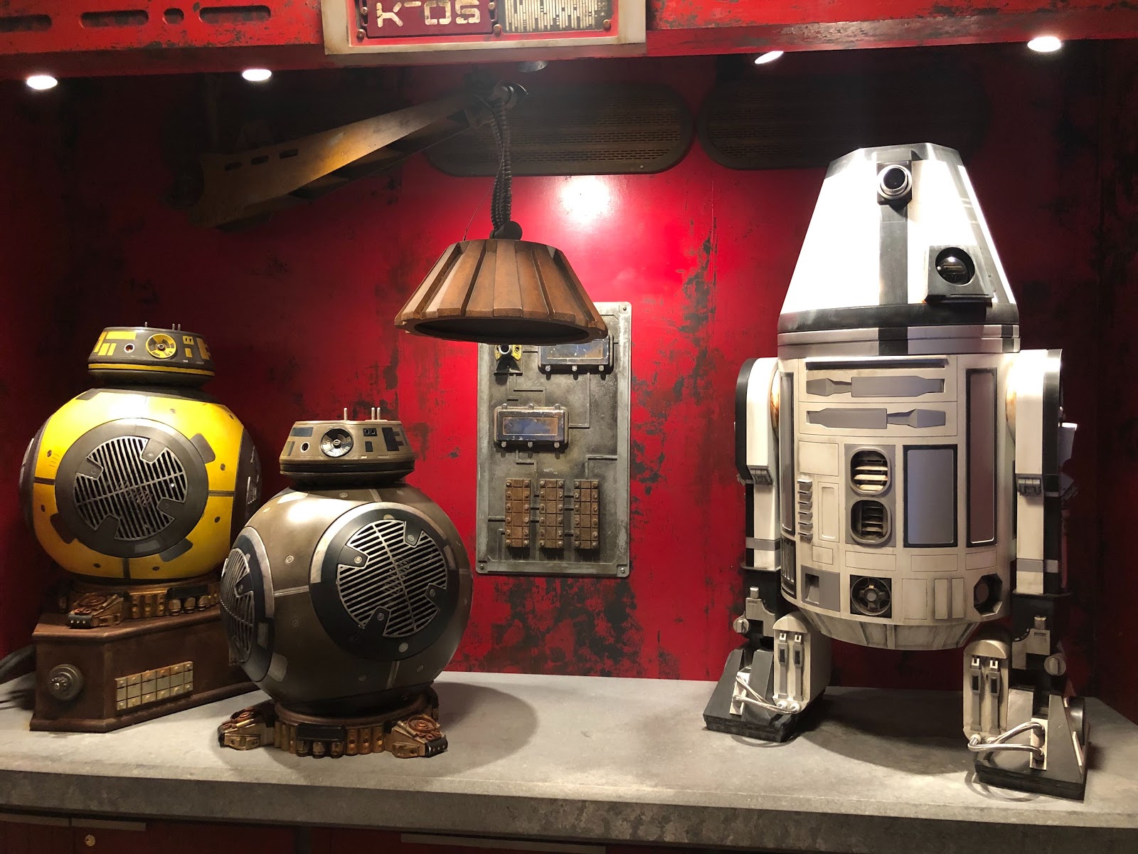 Check Out Some of the Droids, Creatures and Vehicles of Star Wars ...