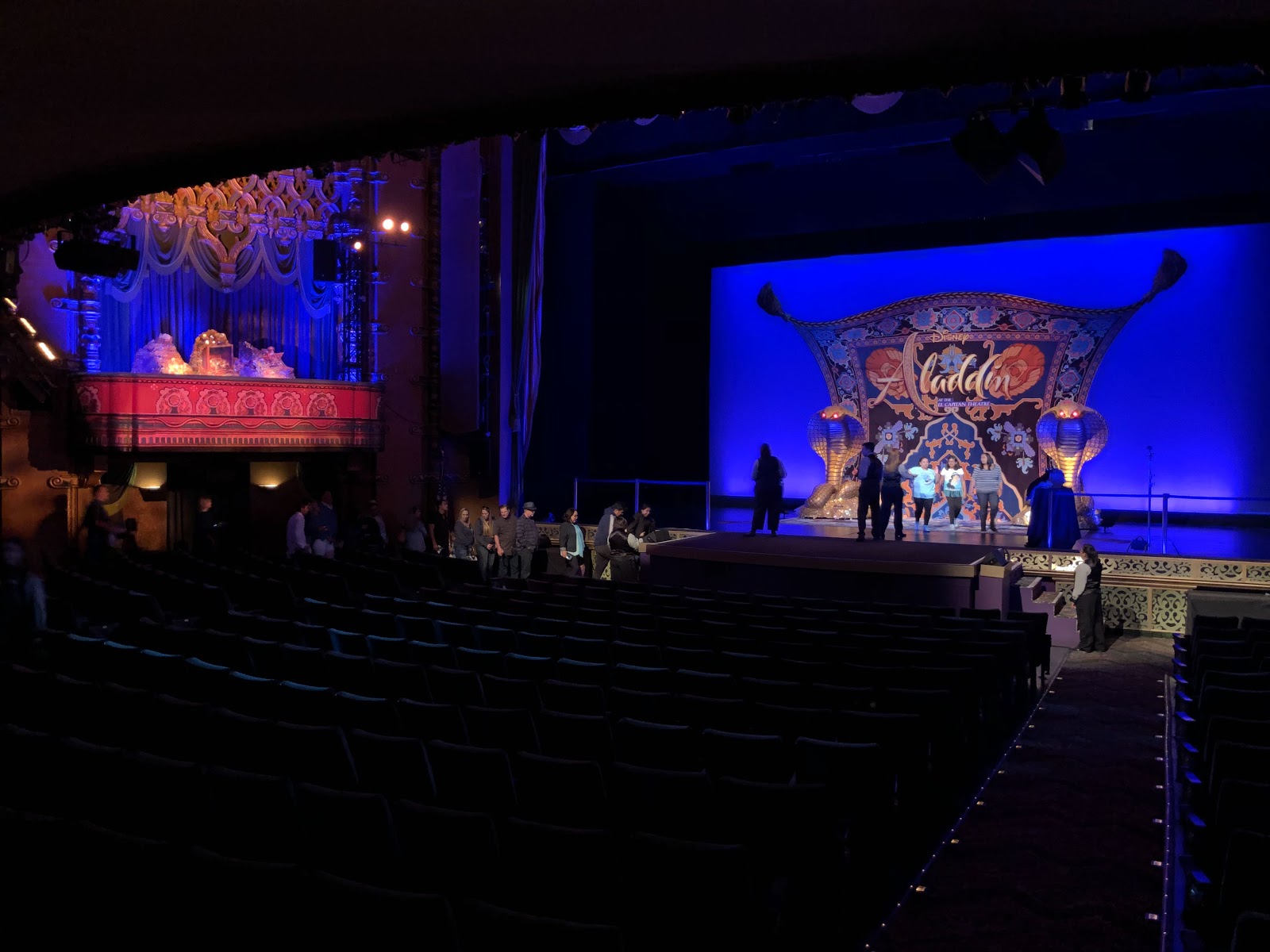 Video: Disney's "Aladdin" Opens at El Capitan Theatre with Exclusive ...