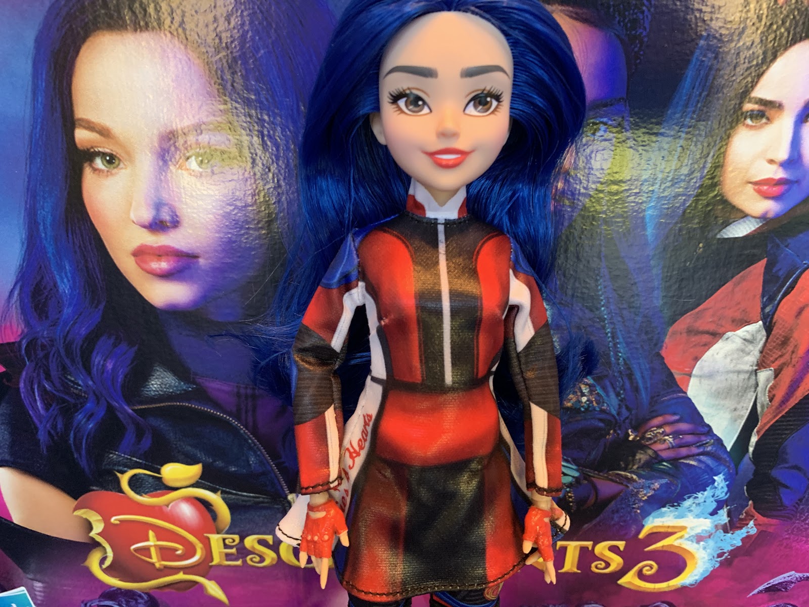 Descendants Evie Doll