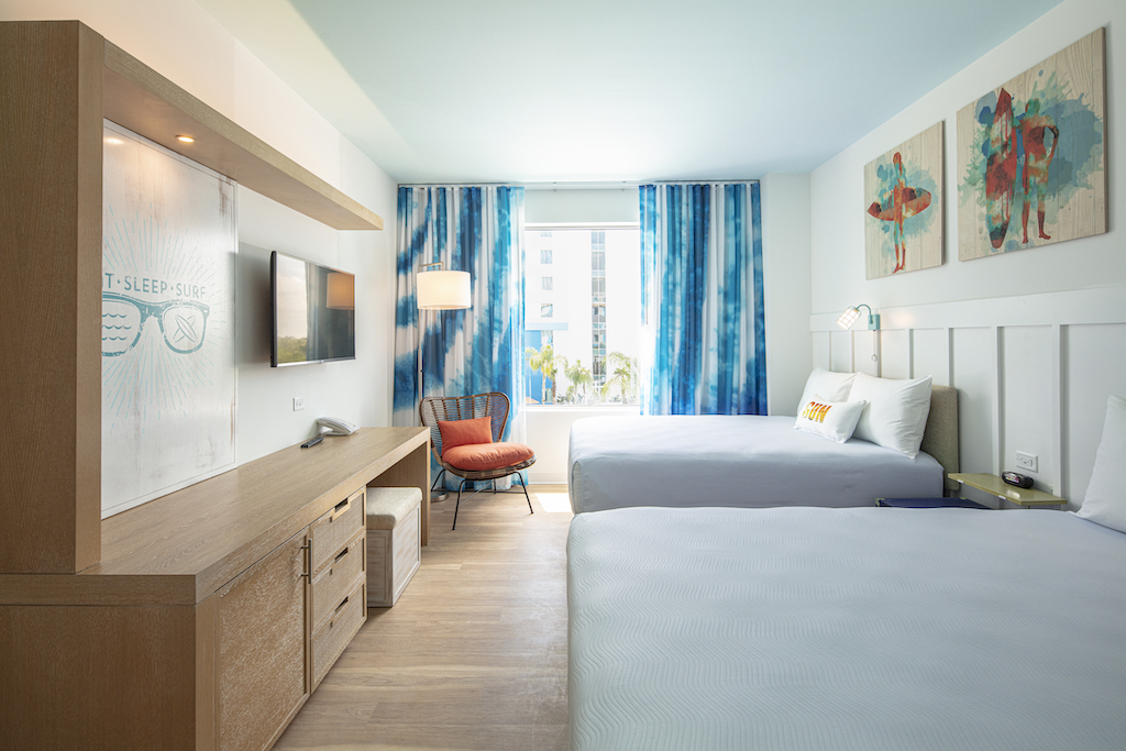 Universal's Endless Summer Resort – Surfside Inn and Suites Now Open