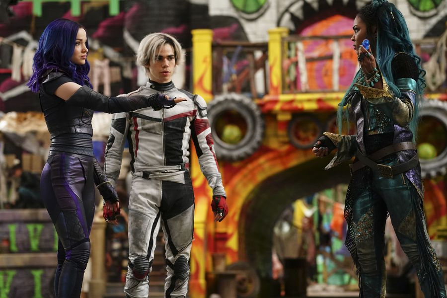 Film Review: "Descendants 3" (Disney Channel) - LaughingPlace.com