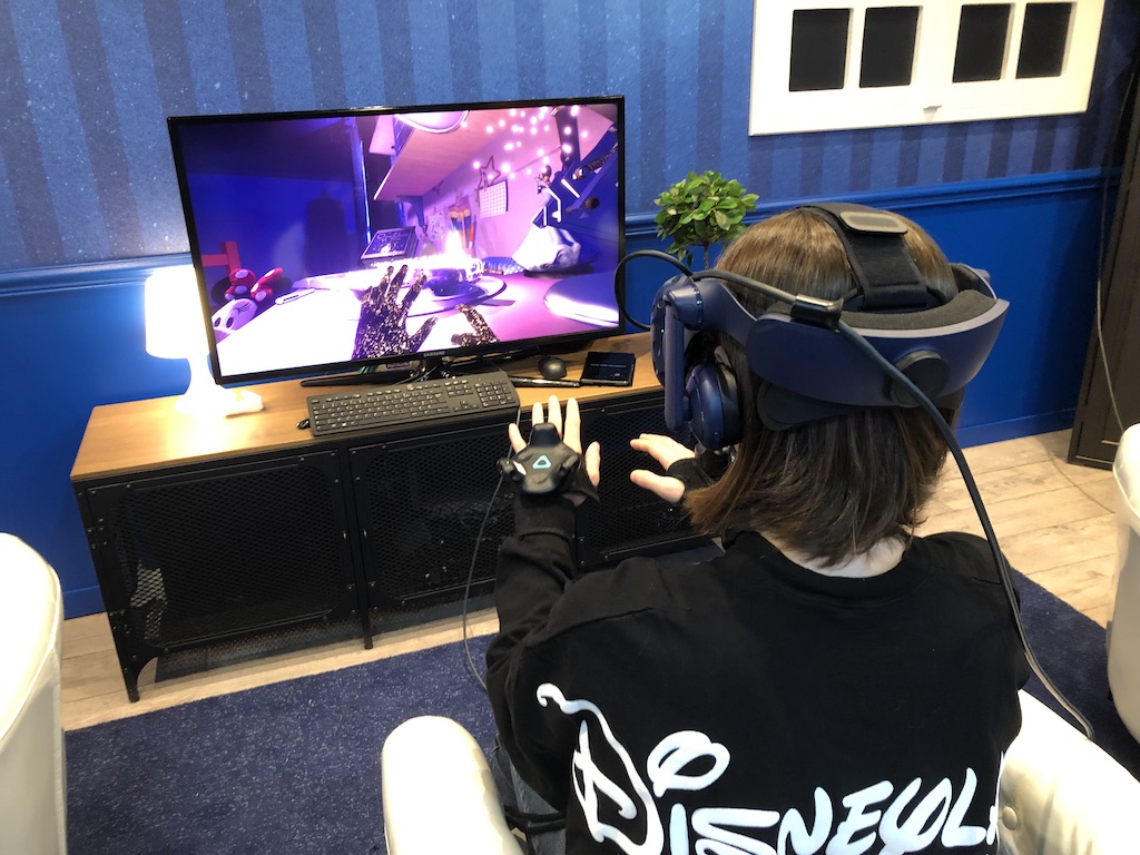 Disney and Orange Present Star Quest VR Experience at Disney Village