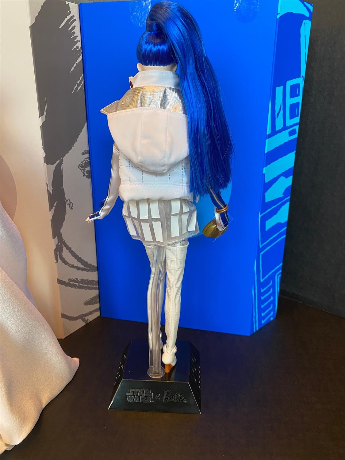 Toy Review: Star Wars x Barbie Signature Doll Collection ...