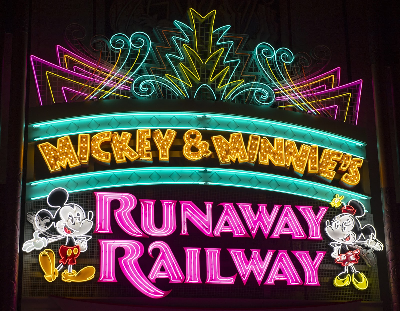 First Thoughts on Mickey & Minnie's Runaway Railway - LaughingPlace.com
