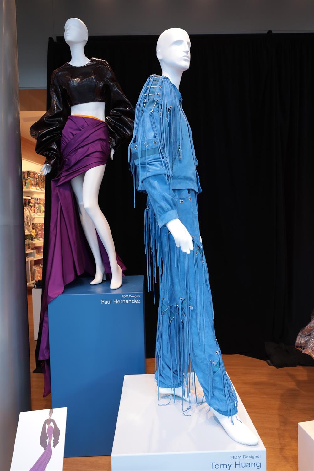 Photos/Video: "Frozen 2" Fashion Window Display Created by FIDM in ...