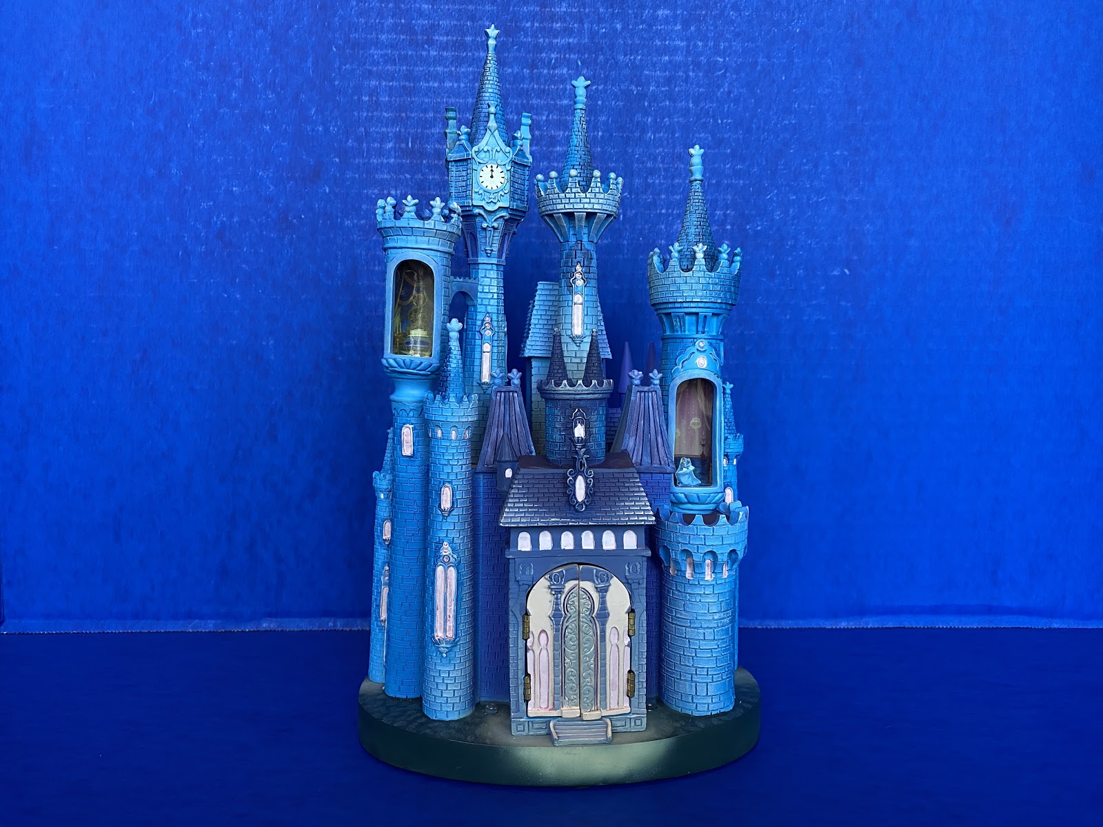Disney Castle Collection Review: Cinderella Castle Figure ...