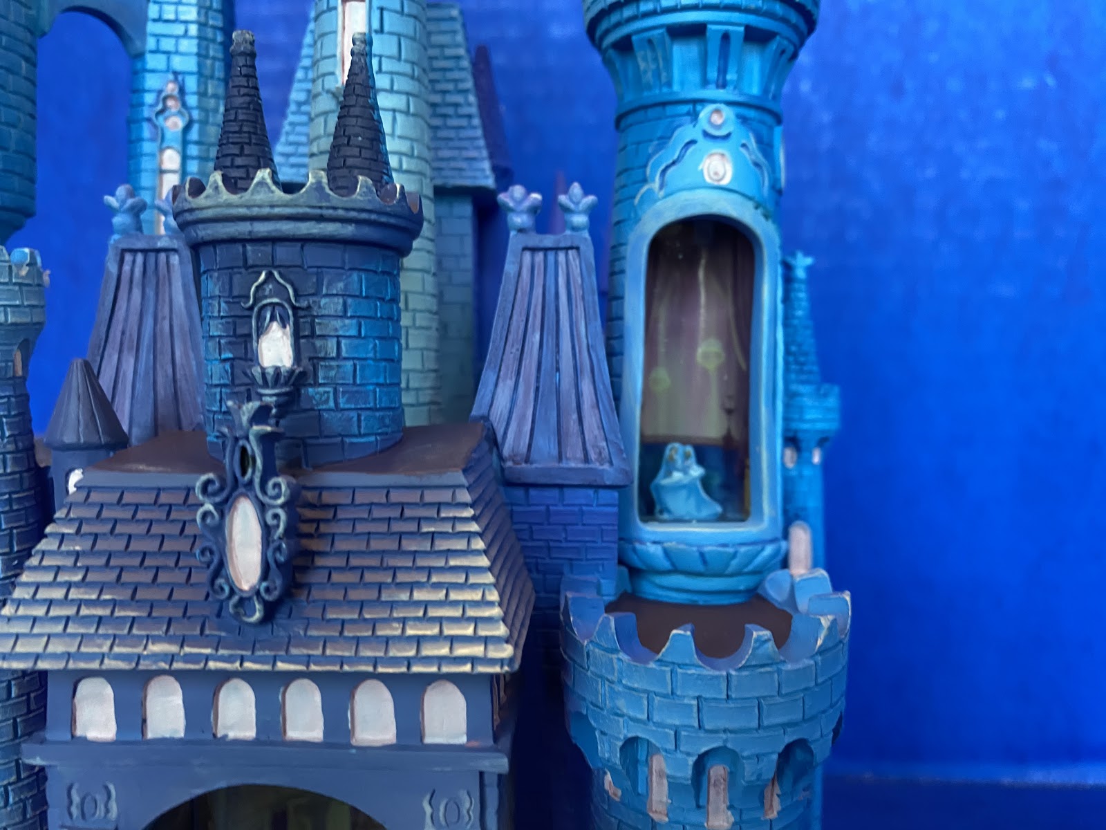 Disney Castle Collection Review: Cinderella Castle Figure ...