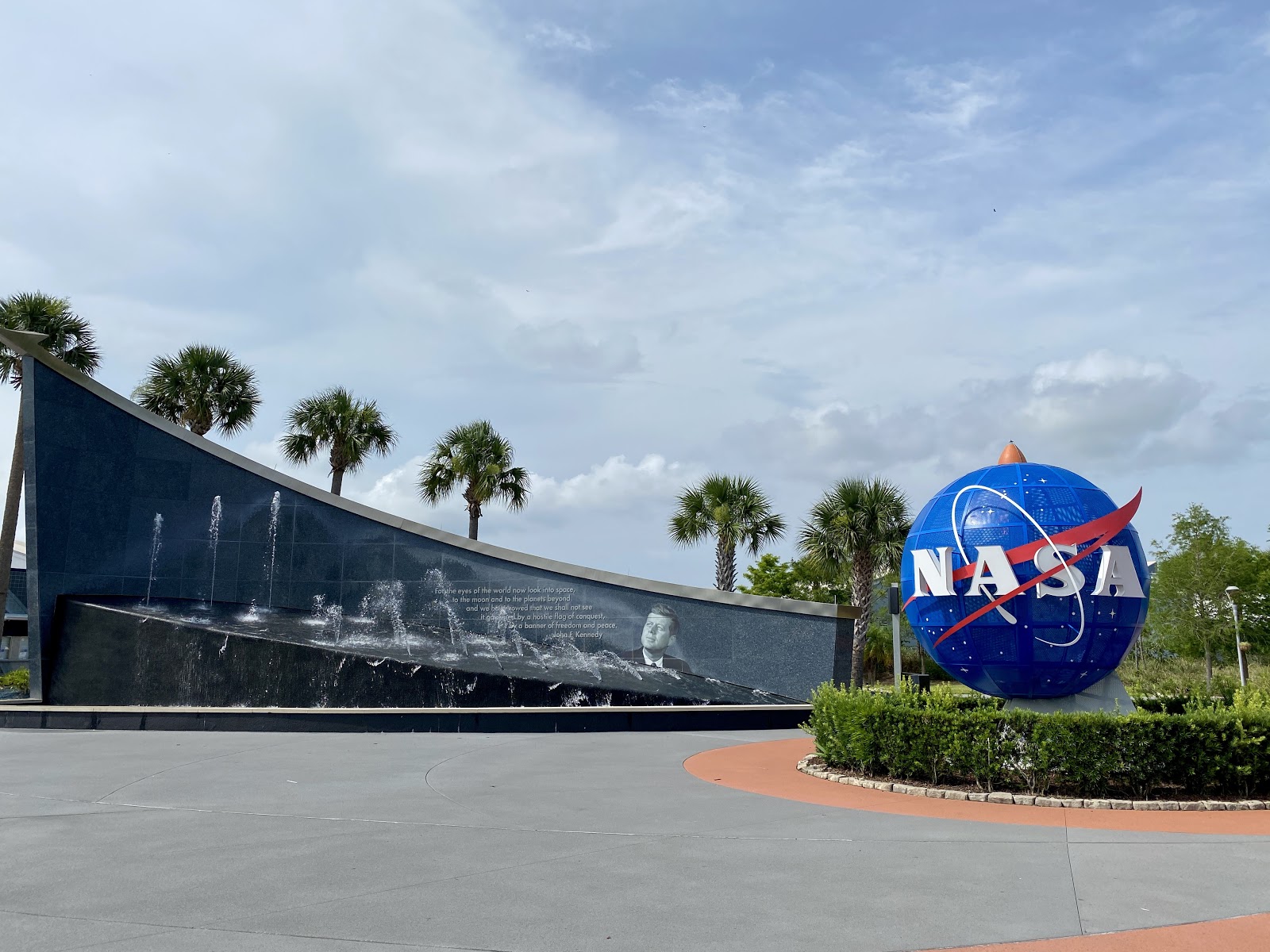 Kennedy Space Center Visitor Complex Reopens - LaughingPlace.com