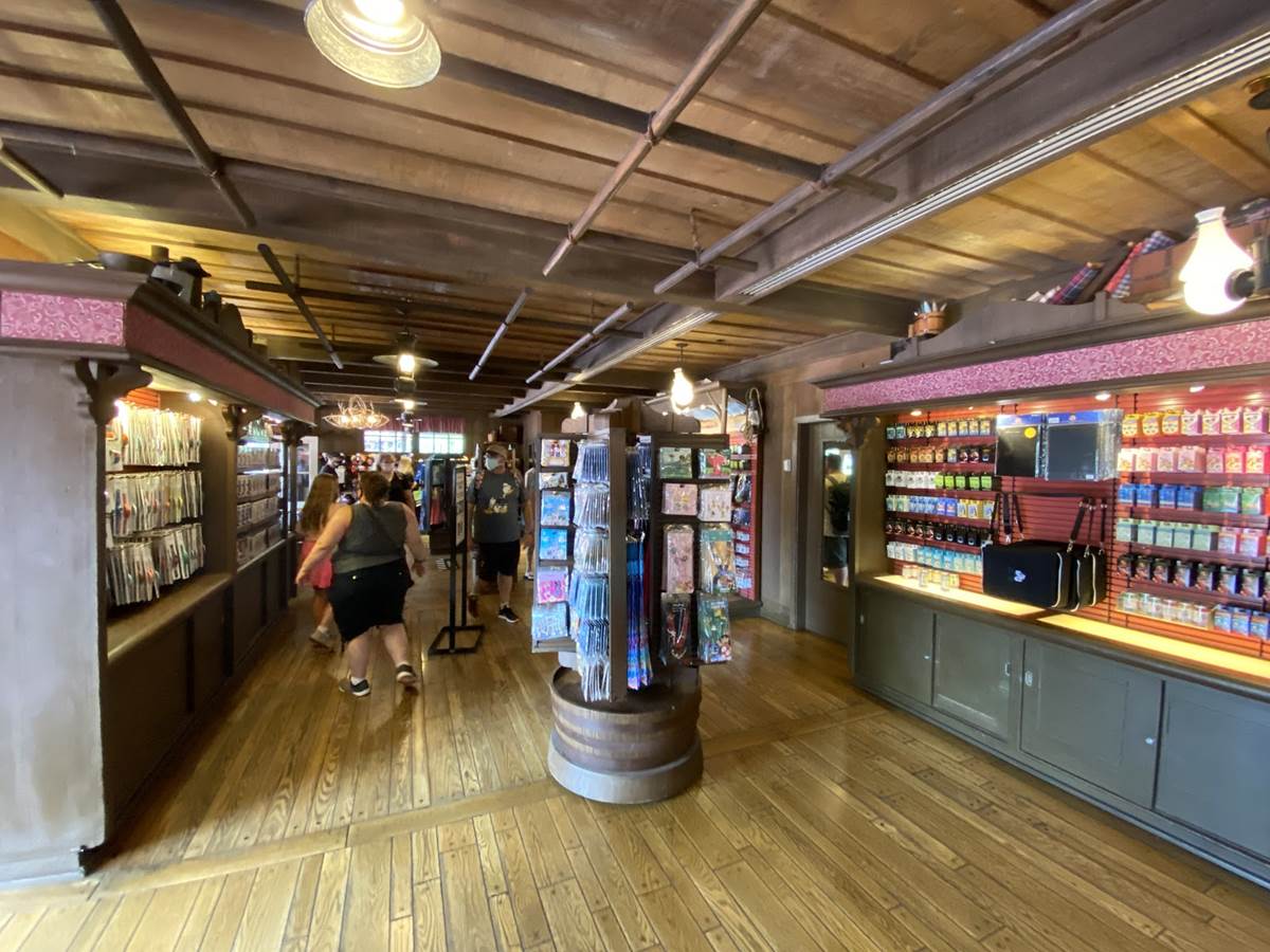 Magic Kingdom's Frontier Trading Post Reopens With Social Distancing ...