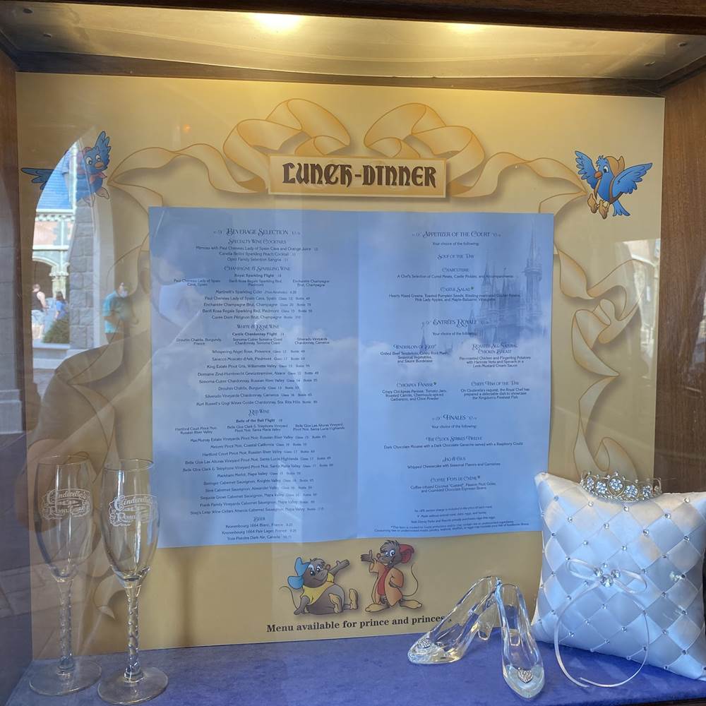 Cinderella's Royal Table Welcomes Guests Back For An Enchanted Dining ...