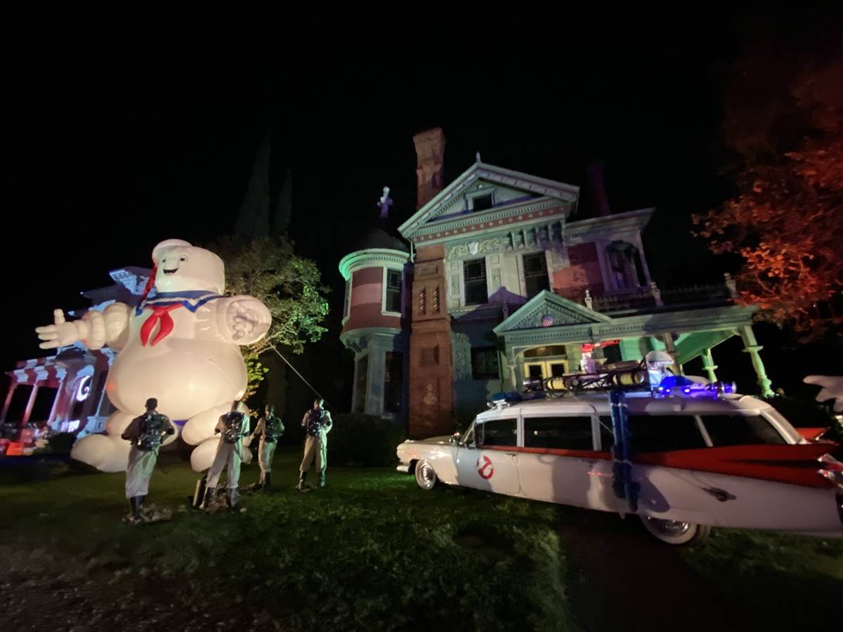 Video/Photos: Freeform Halloween Road Drive-Through Experience Opens in ...