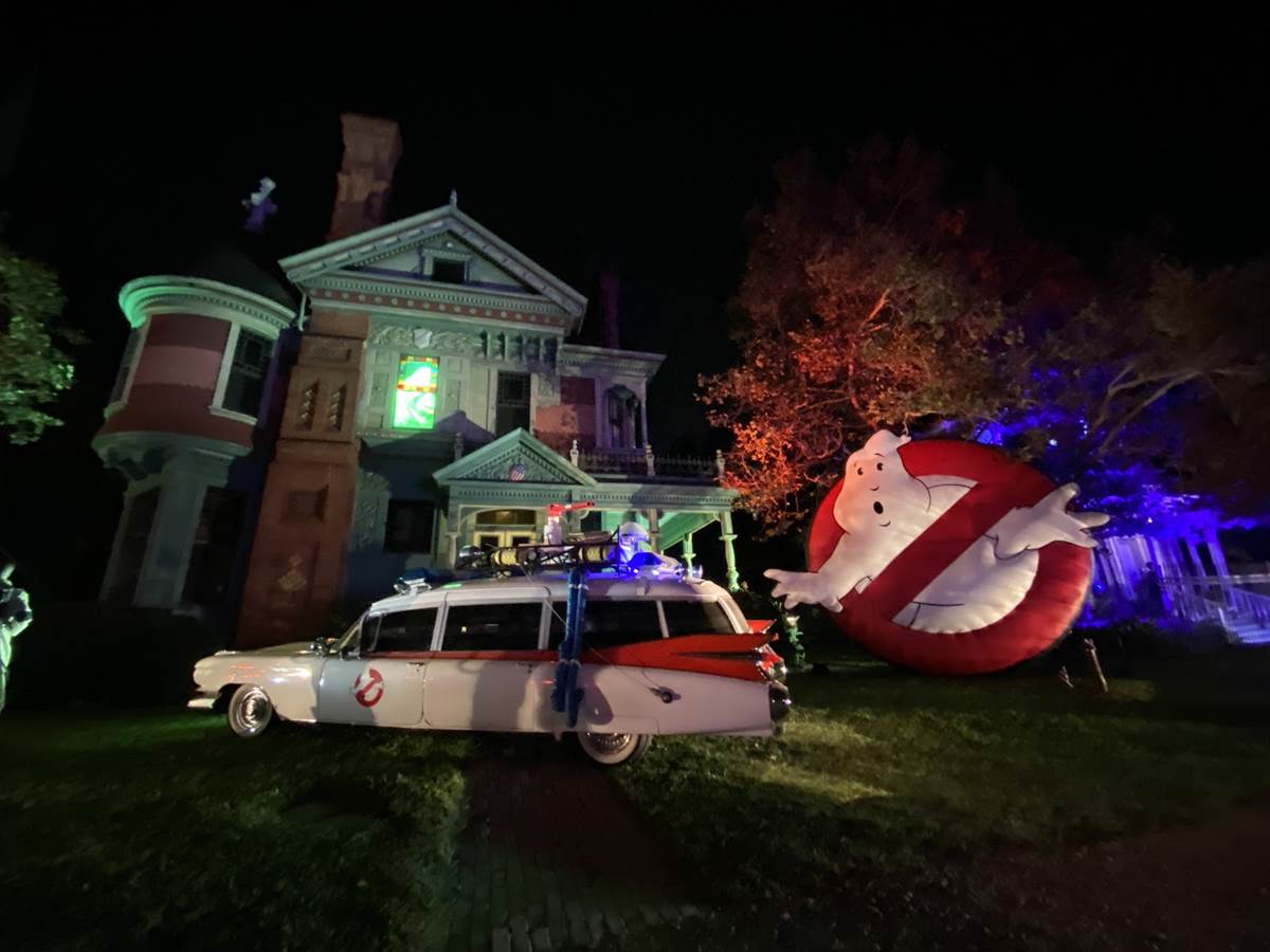Video/Photos: Freeform Halloween Road Drive-Through Experience Opens in ...
