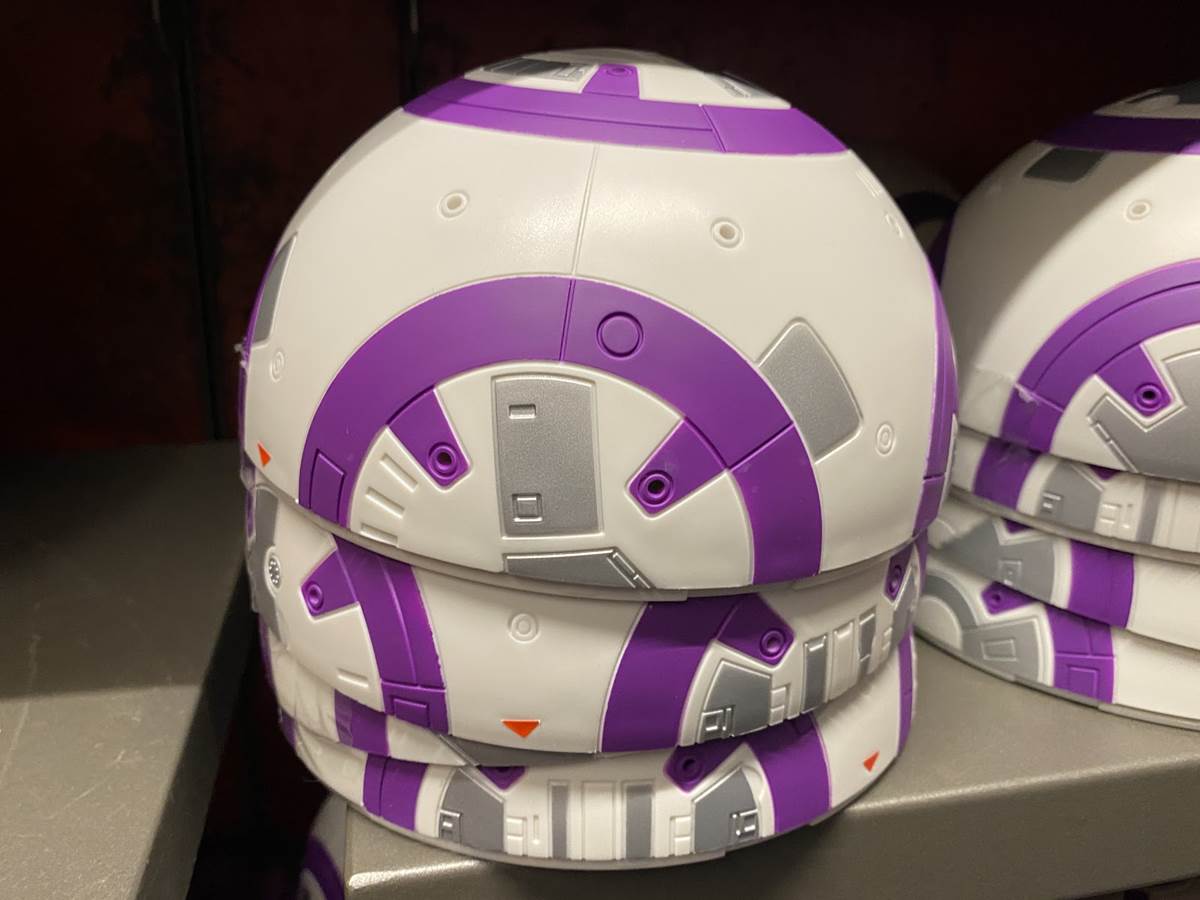Droid Depot in Star Wars: Galaxy's Edge Now Selling Individual Droid ...