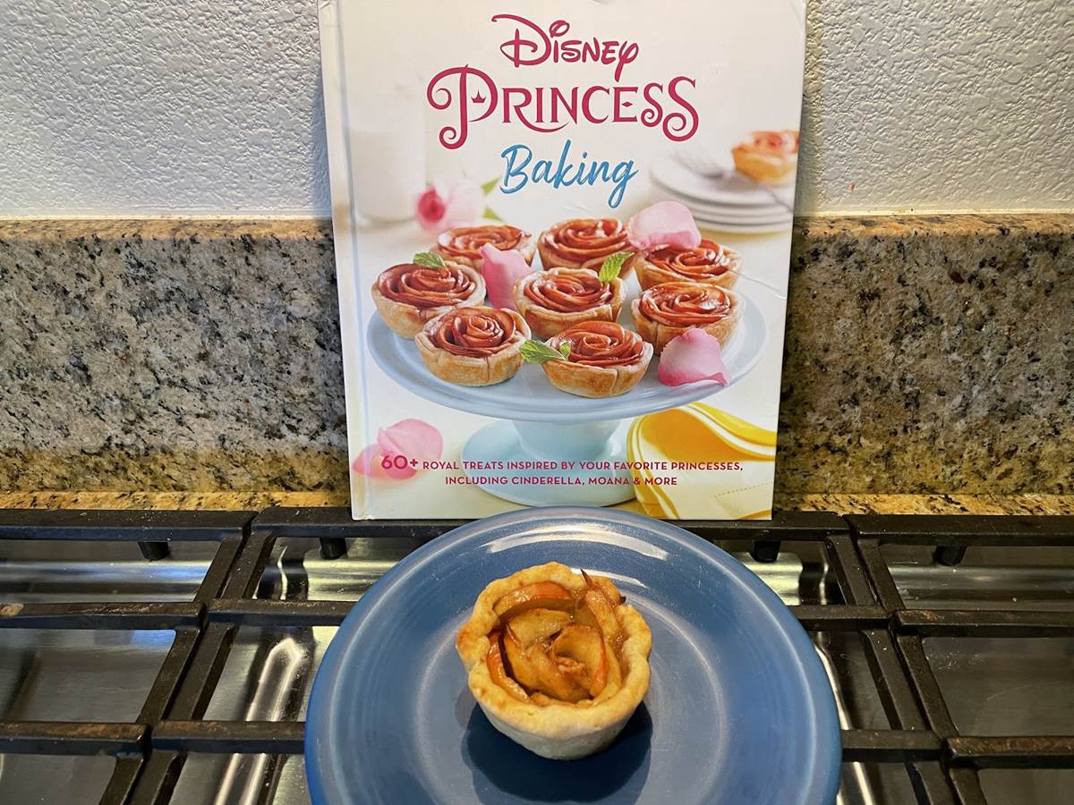 Cookbook Review: "Disney Princess Baking" is Good for Experience Bakers ...