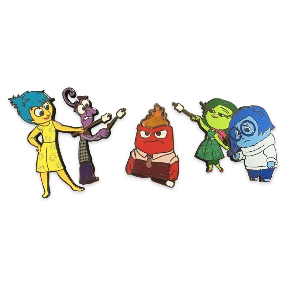 Dress Up Your Disney Pin Display with New Disney Flair Bags and Charms