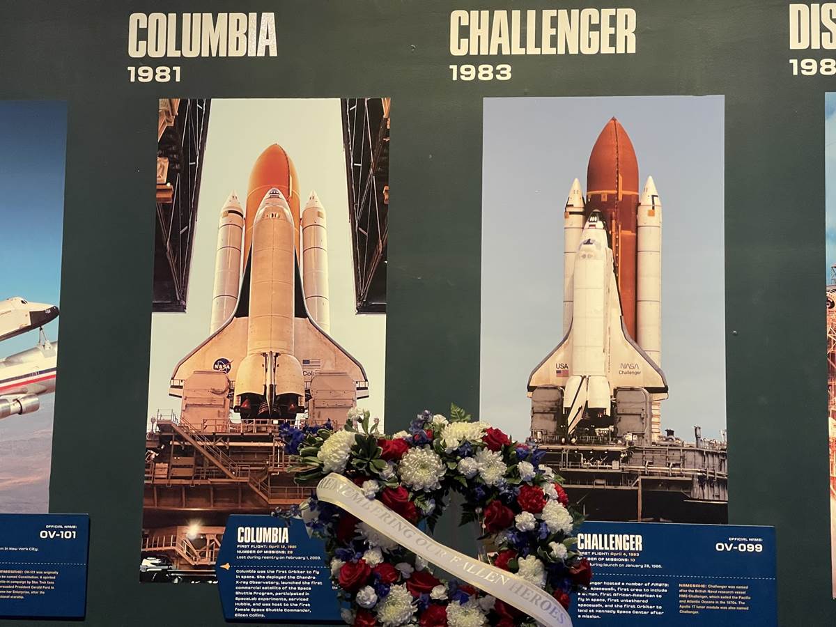 Kennedy Space Center Visitor Complex Holds Remembrance Ceremony on 35th ...