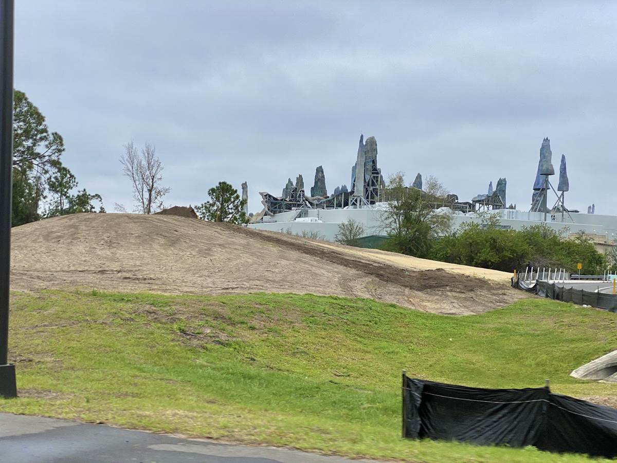 Photos - Star Wars: Galactic Starcruiser Construction Update for ...