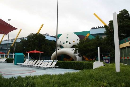 Ducks Never Say Die: Almost 30 Years of "The Mighty Ducks ...