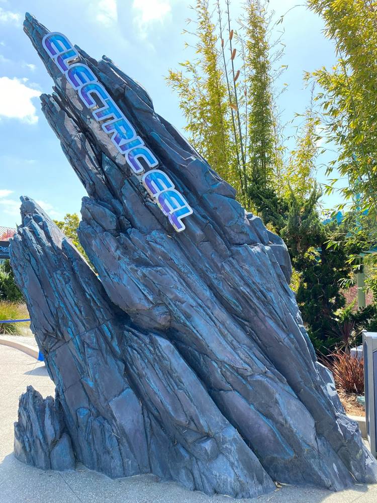 Photos: SeaWorld San Diego Reopens Indoor Exhibits and (Some) Rides as ...