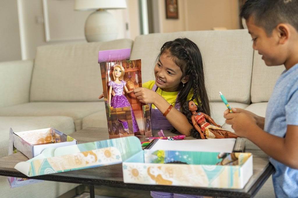 Disney Introduces Reusable, Recyclable, Plastic-Free Packaging for Line ...