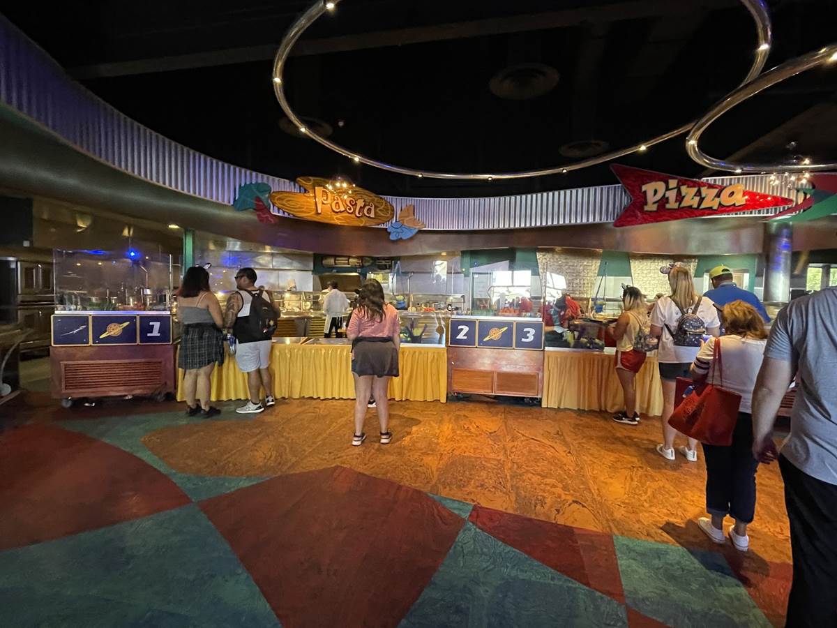 New Ordering Process and Self-Serve Drinks at Disneyland's Alien Pizza ...