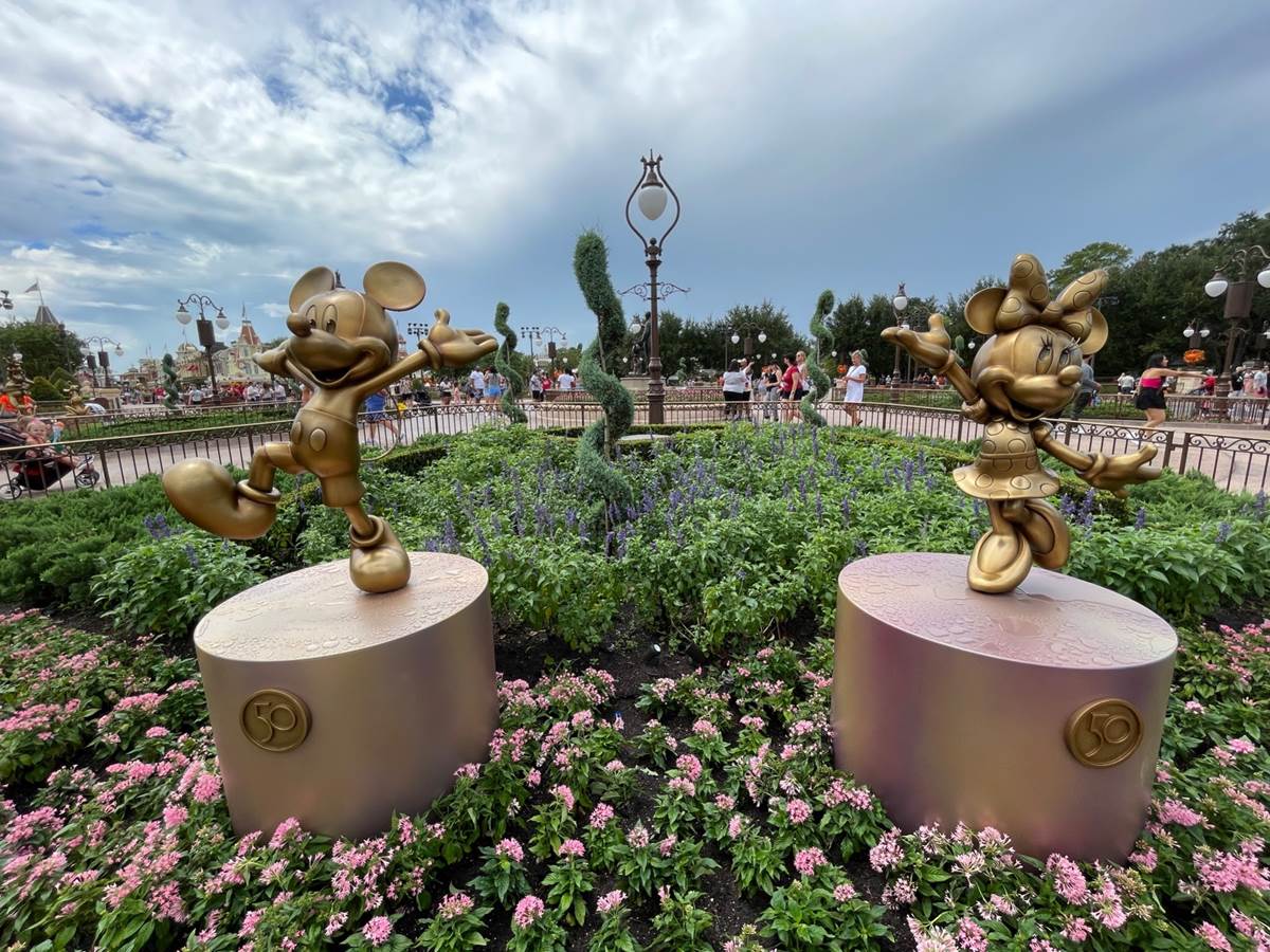 WDW 50 - Disney Fab 50 Character Collection Sculptures Installed at ...