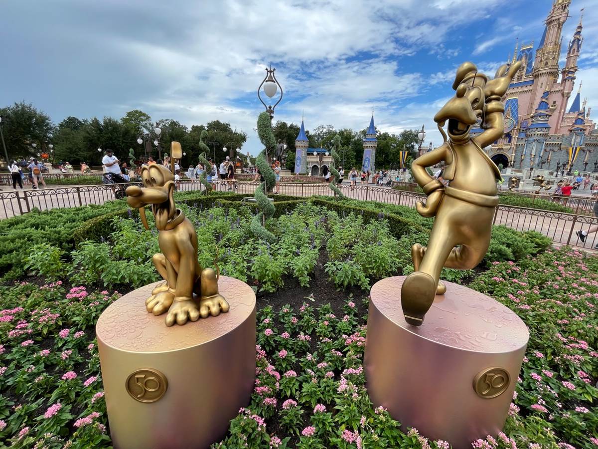 WDW 50 - Locations and Photos of the Disney Fab 50 Character Collection ...