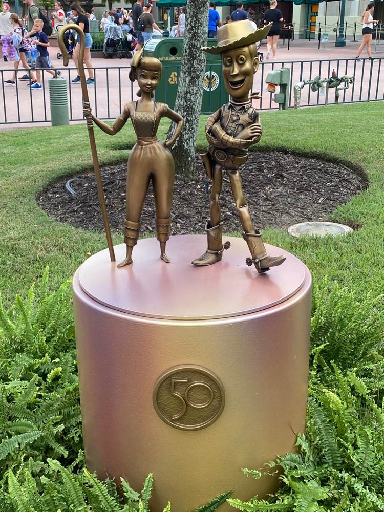 WDW 50 - Locations and Photos of the Disney Fab 50 Character Collection ...