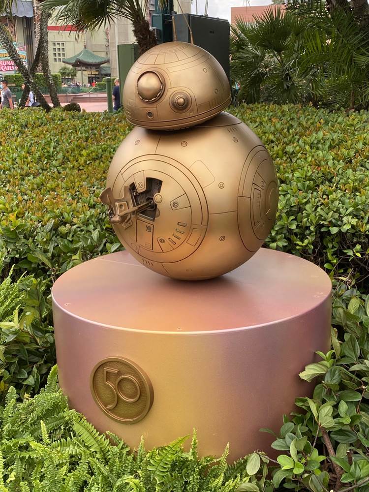 WDW 50 - Locations and Photos of the Disney Fab 50 Character Collection ...