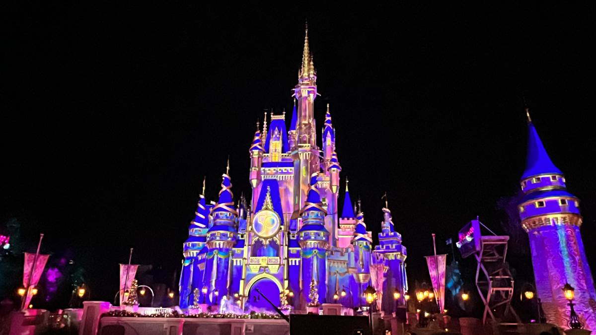 Disney CEO Bob Chapek and Disney Executive Chairman Bob Iger Rededicate ...