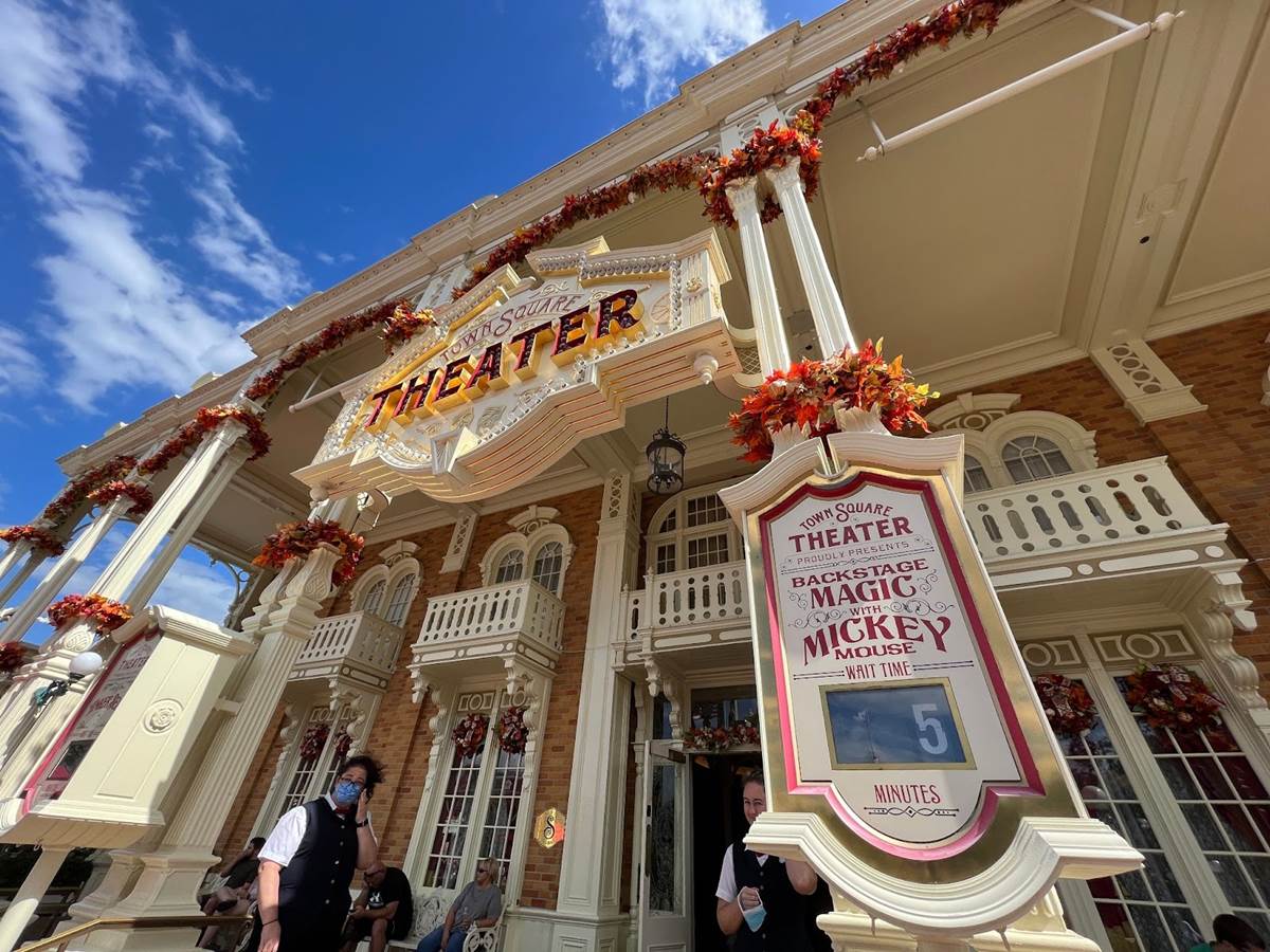 Photos: Mickey Mouse Returns to the Magic Kingdom's Town Square Theater - LaughingPlace.com