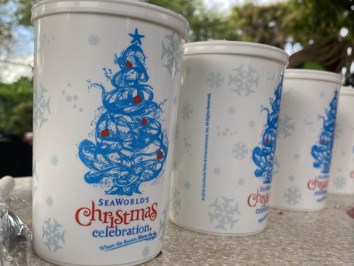 SeaWorld Orlando's Christmas Celebration Continues To Be The Fan ...