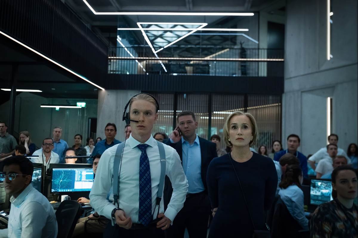 First Look: 6 Images Released from Apple TV+ Espionage Drama "Slow ...