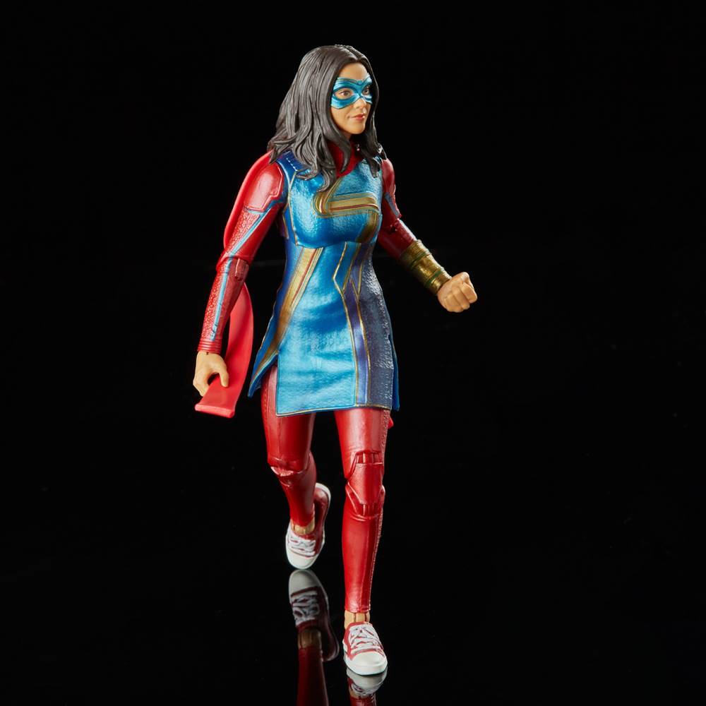 Hasbro Reveals New Ms. Marvel Figure Ahead of Debut on Disney+ ...