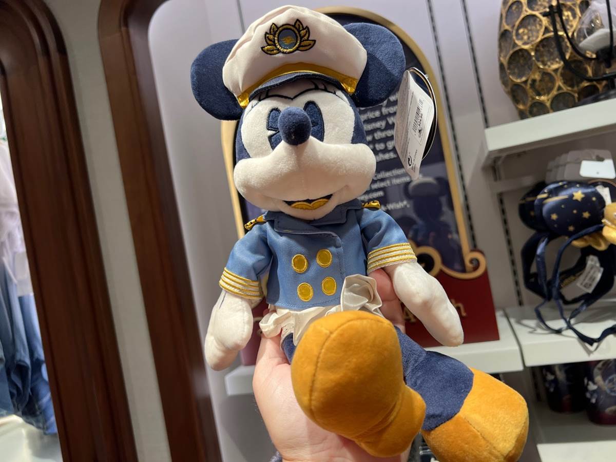 Photos: Disney Wish Merchandise Tour - LaughingPlace.com