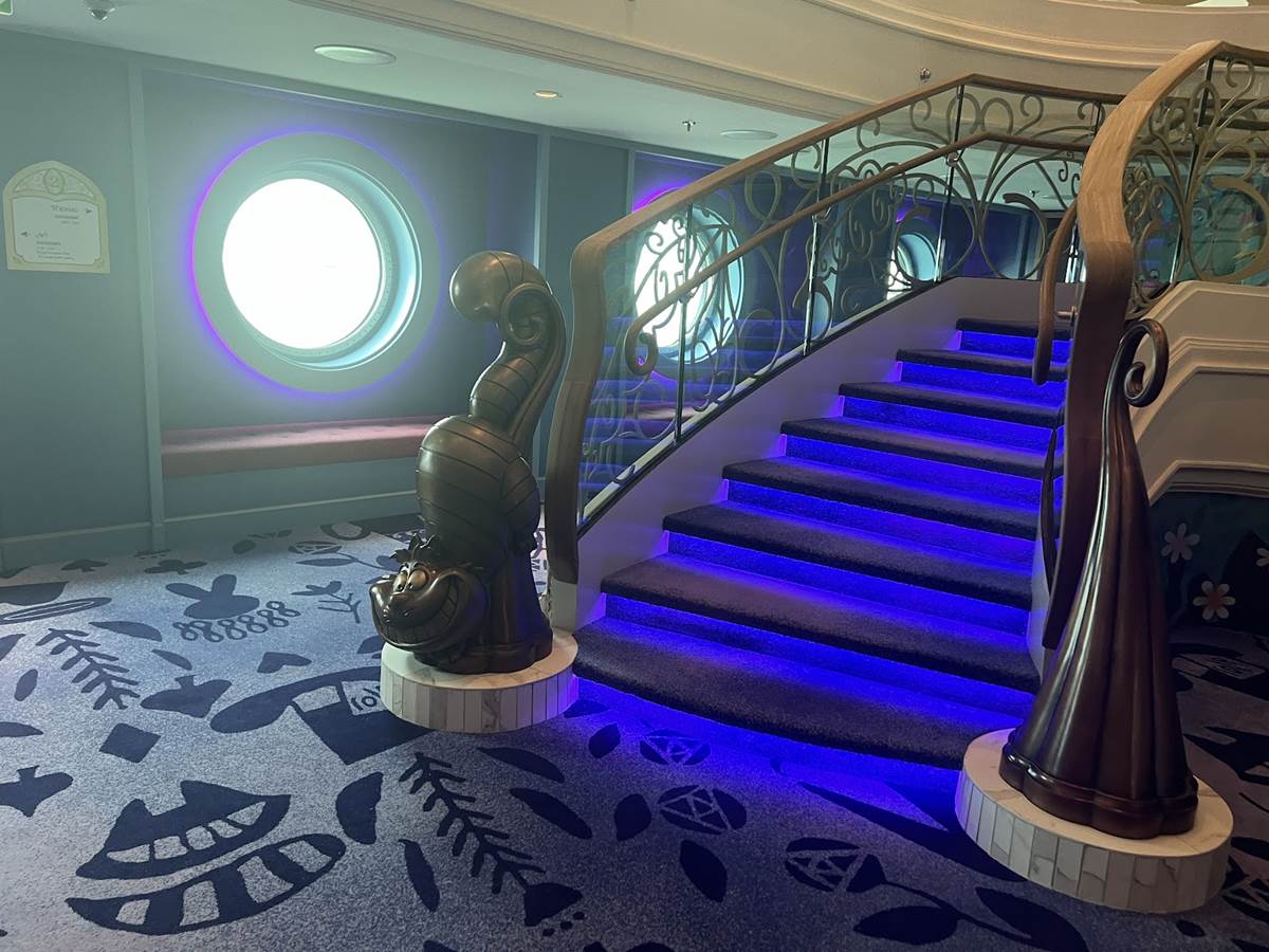 Photos: Down The Rabbit Hole In Disney's Oceaneer Club Aboard The ...