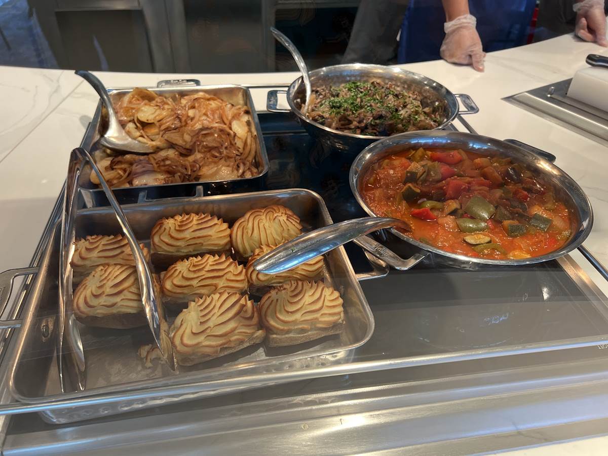 Photos: Perusing the Culinary Offerings at Marceline Market Aboard the ...