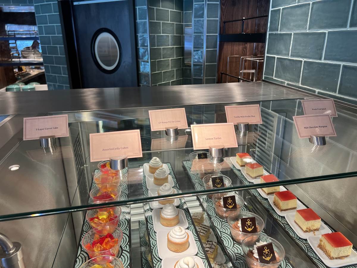 Photos: Perusing the Culinary Offerings at Marceline Market Aboard the ...