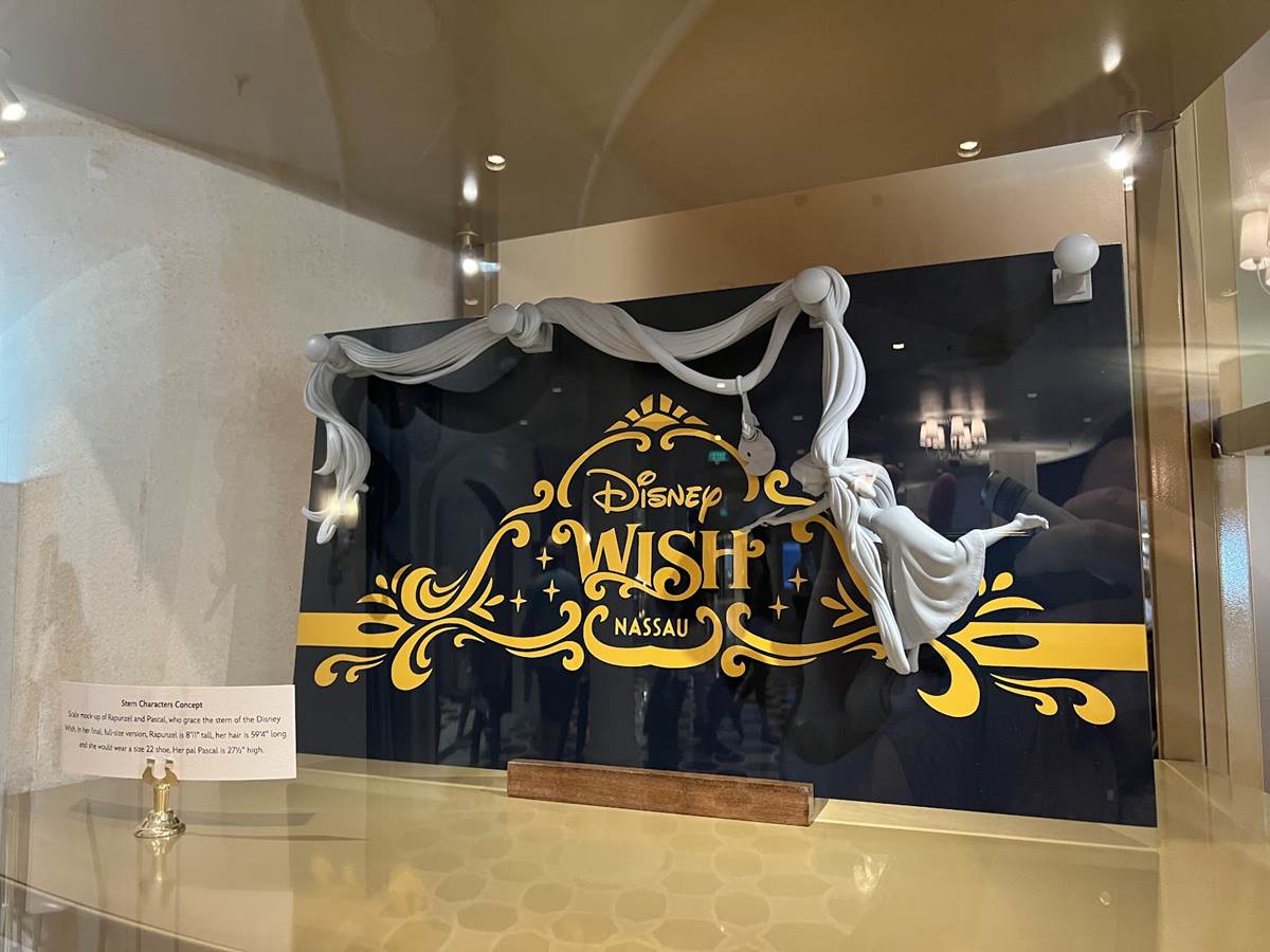 Photos/Video: The Grand Features of the Grand Hall Aboard The New ...