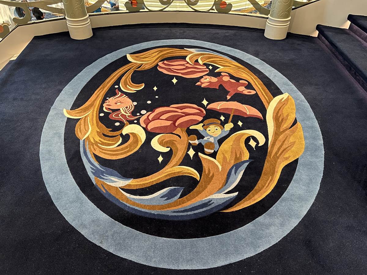 Photos/Video: The Grand Features of the Grand Hall Aboard The New ...