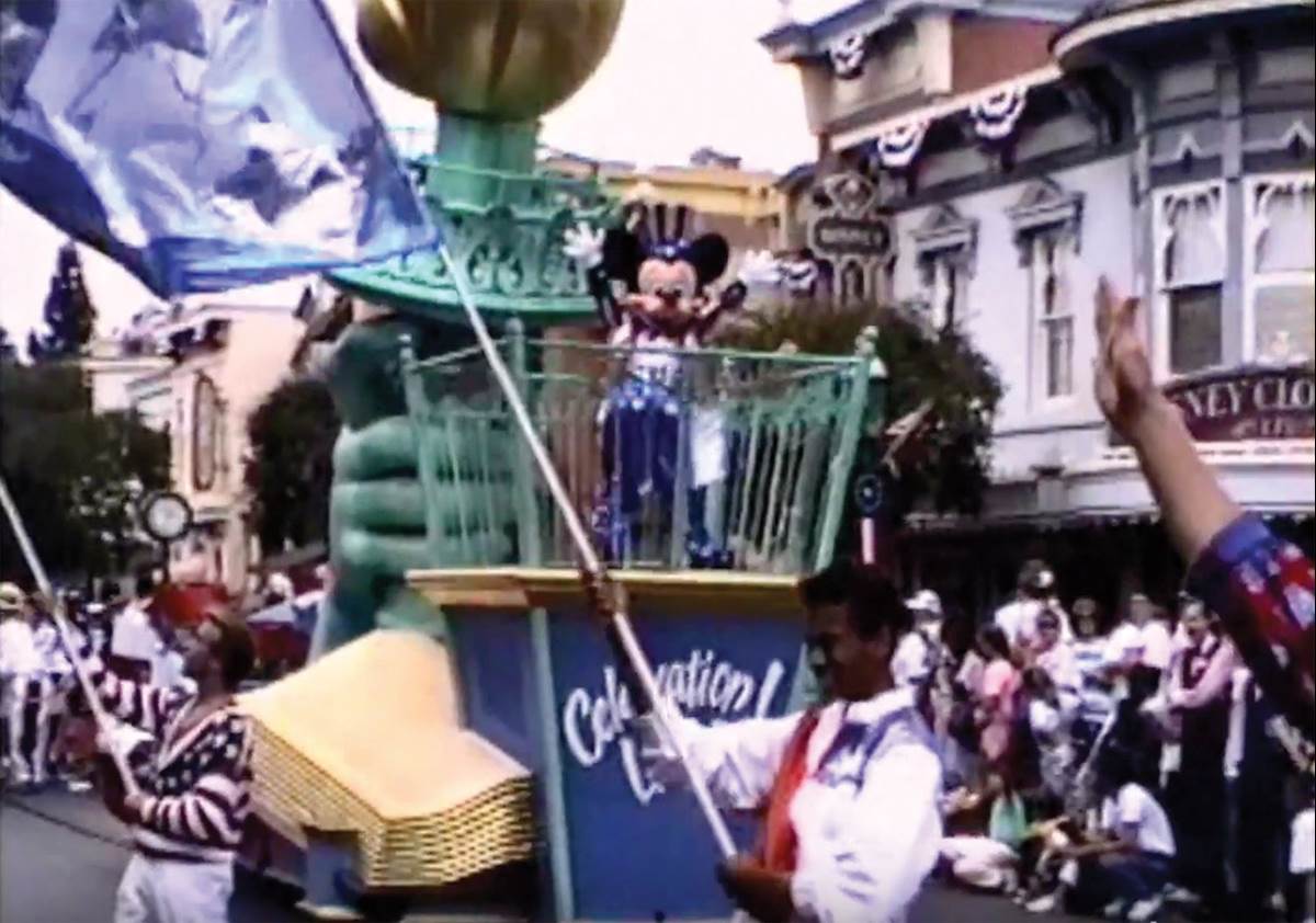 Extinct Attractions - Celebration USA Parade - LaughingPlace.com
