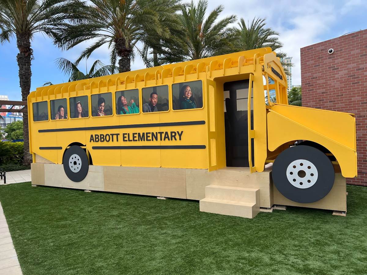"Abbott Elementary" Recruits and Trains New Teachers at San Diego Comic ...