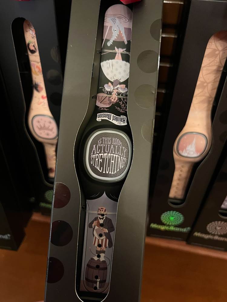 New MagicBand+ Designs Now Available at Walt Disney World ...